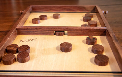 pucket - Strikers Den